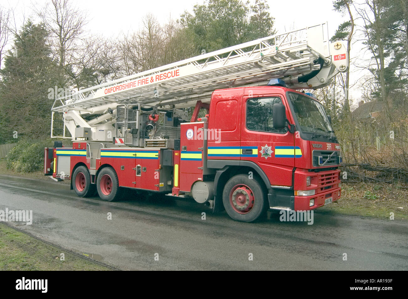 Oxfordshire fire service red fire engine Stock Photo - Alamy