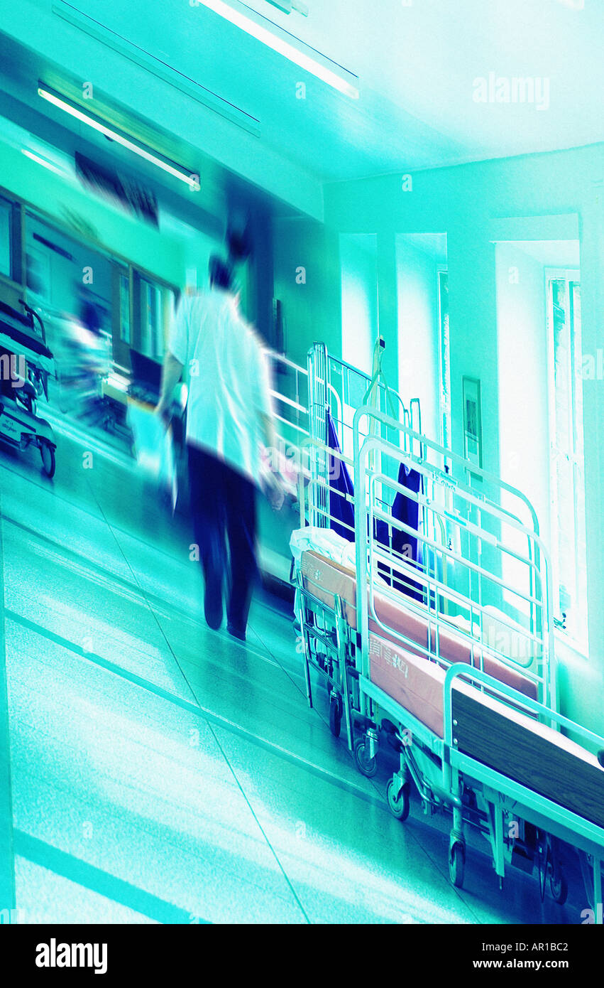 Nhs hospital ward beds hi-res stock photography and images - Alamy