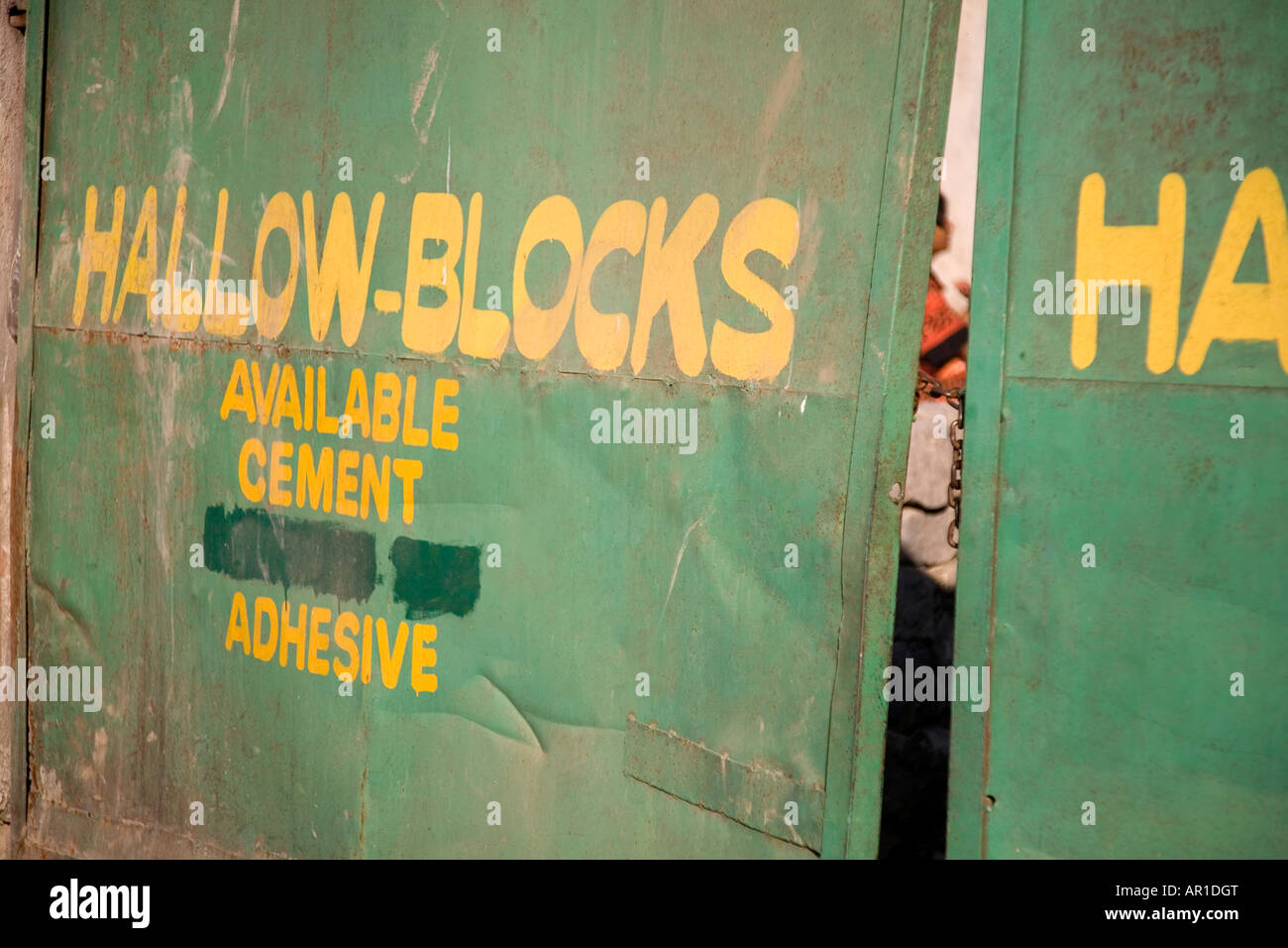 Hollow blocks hi-res stock photography and images - Alamy
