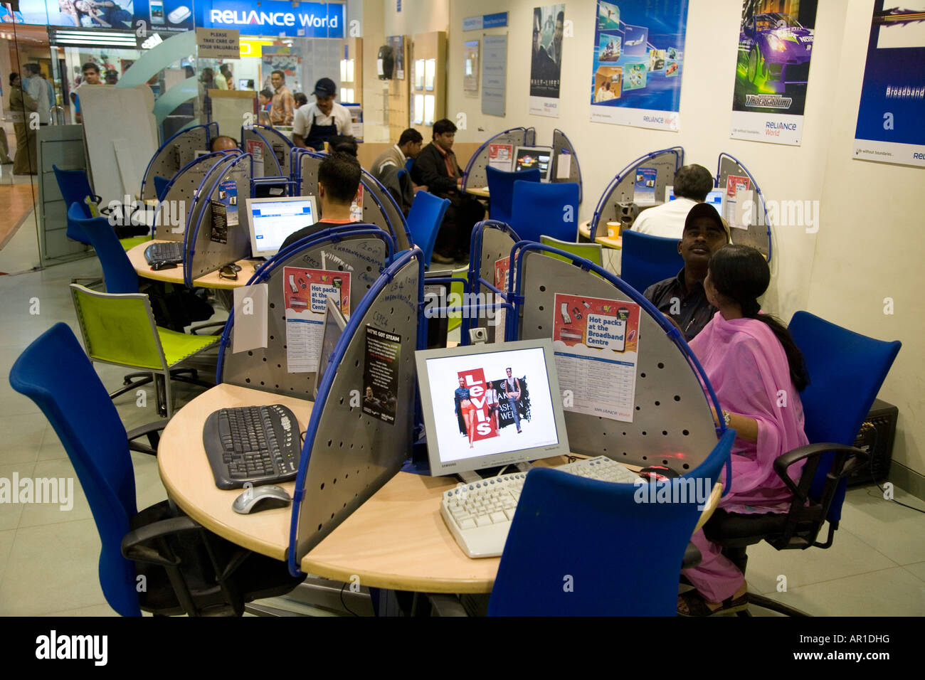 Internet Cafe India High Resolution Stock Photography and Images - Alamy
