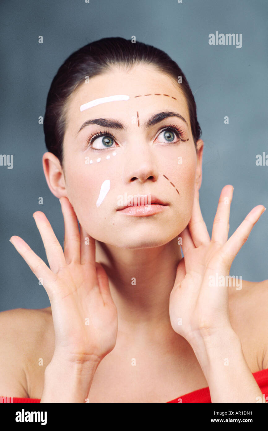 indoor studio close up woman young girl 25 30 brunette smile smiling ...
