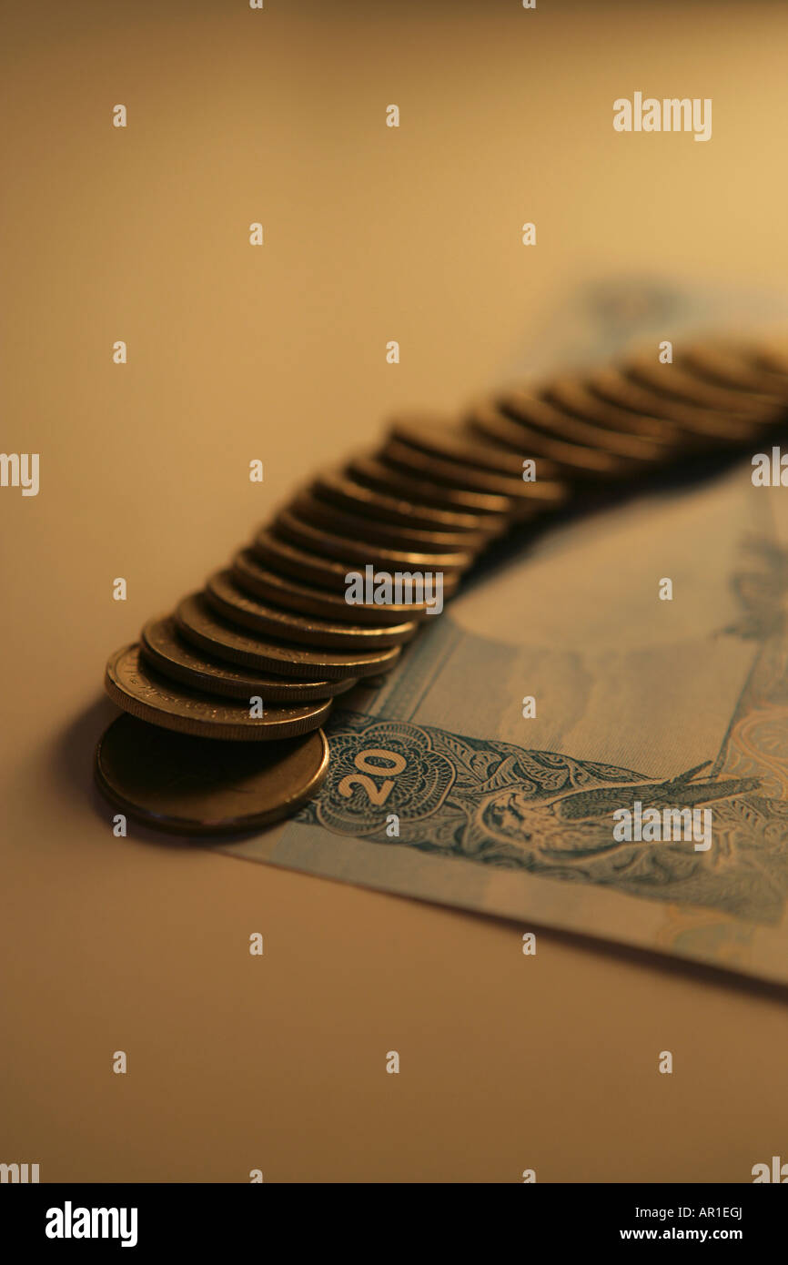 Arab Money and coins Stock Photo - Alamy