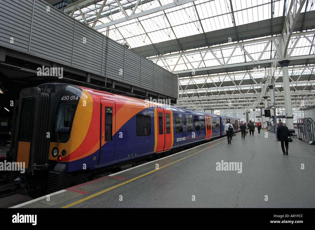 Interior of Waterloo Station in London England UK Stock Photo - Alamy