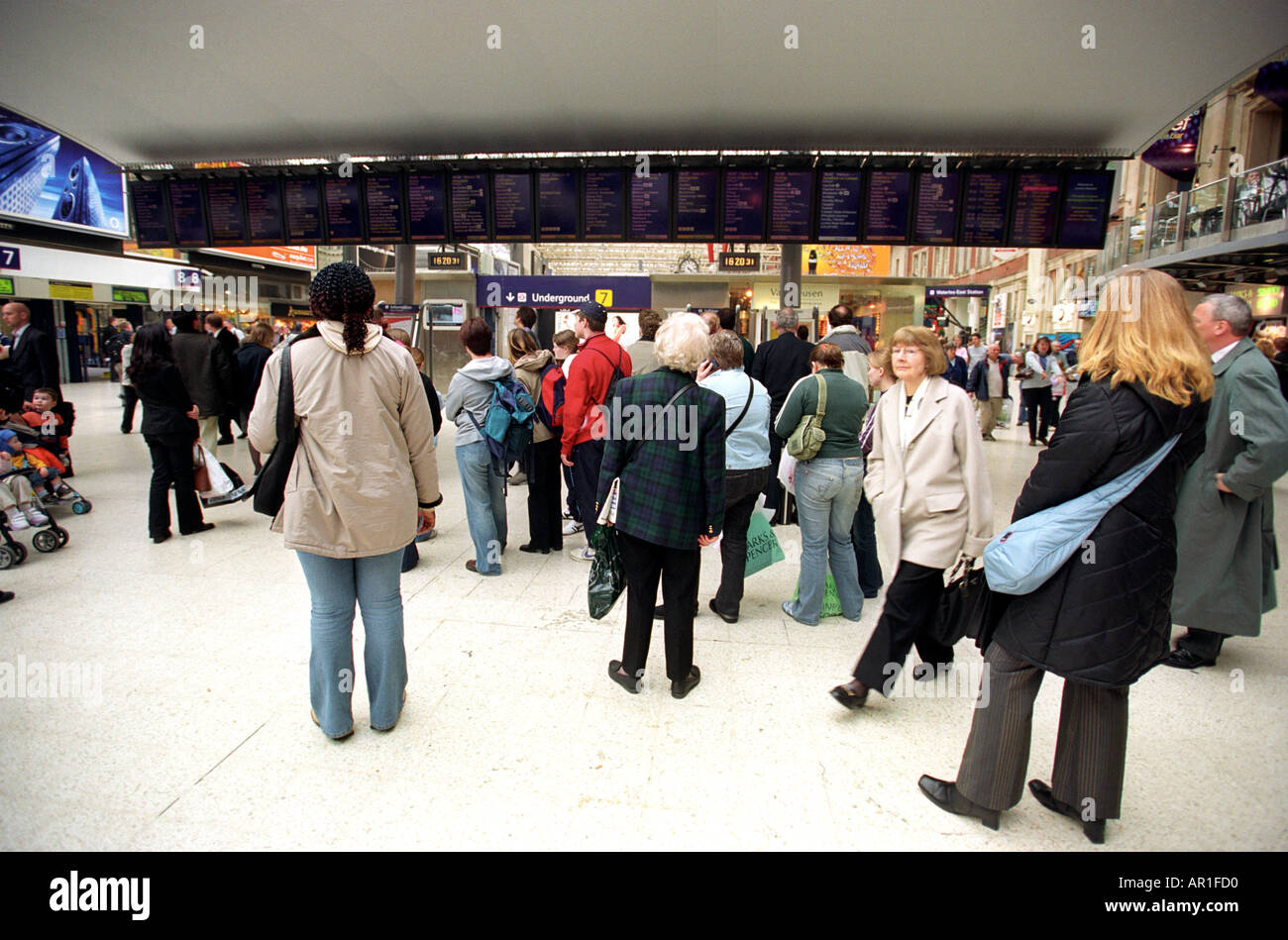 Interior of Waterloo Station in London England UK Stock Photo - Alamy
