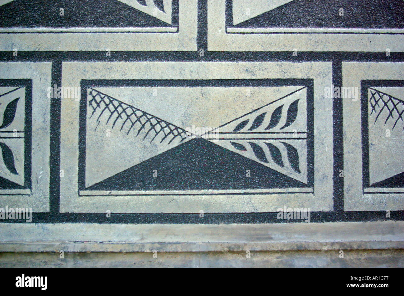 Sgraffito technique hi-res stock photography and images - Alamy