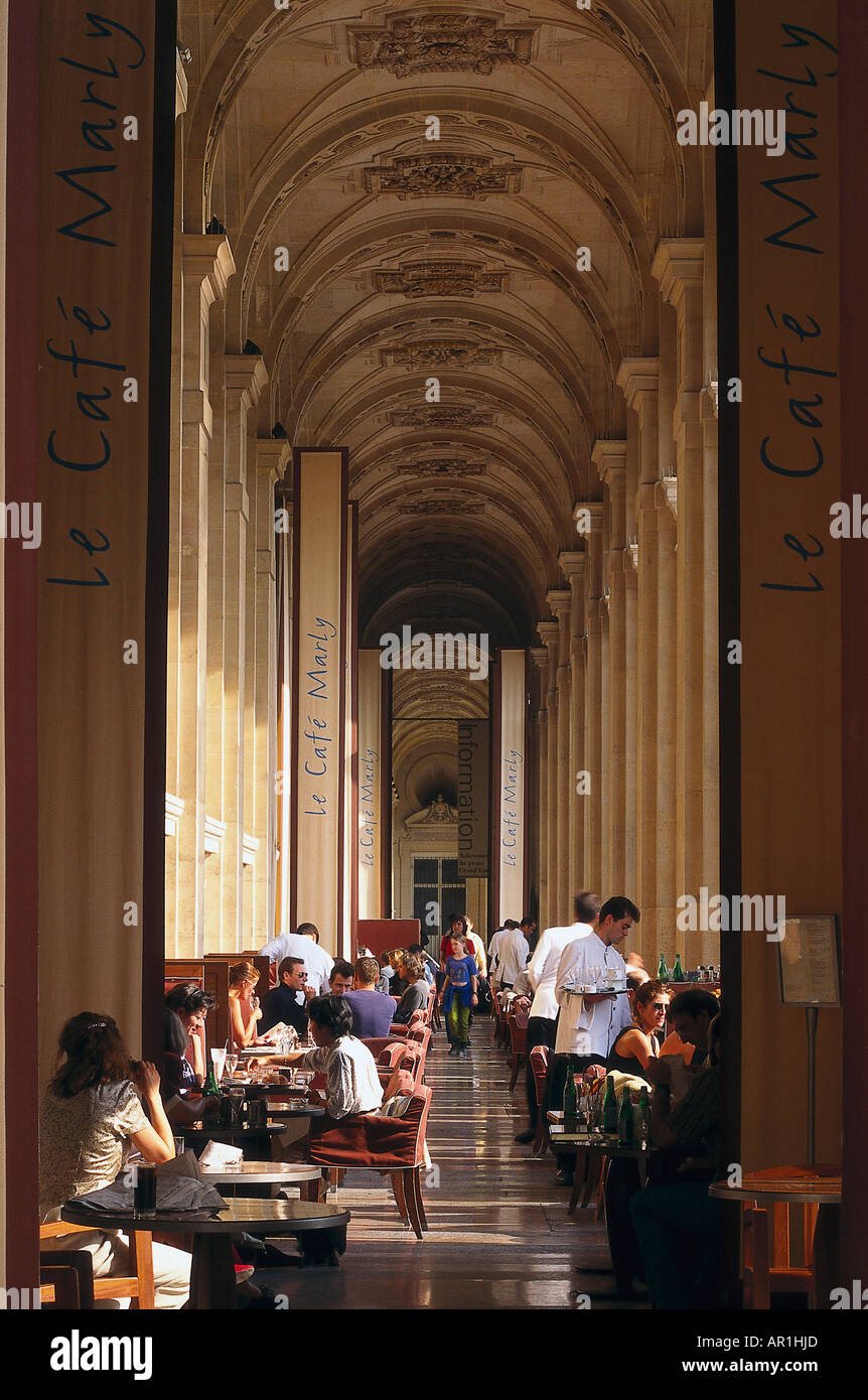 Cafe marly paris hi-res stock photography and images - Alamy