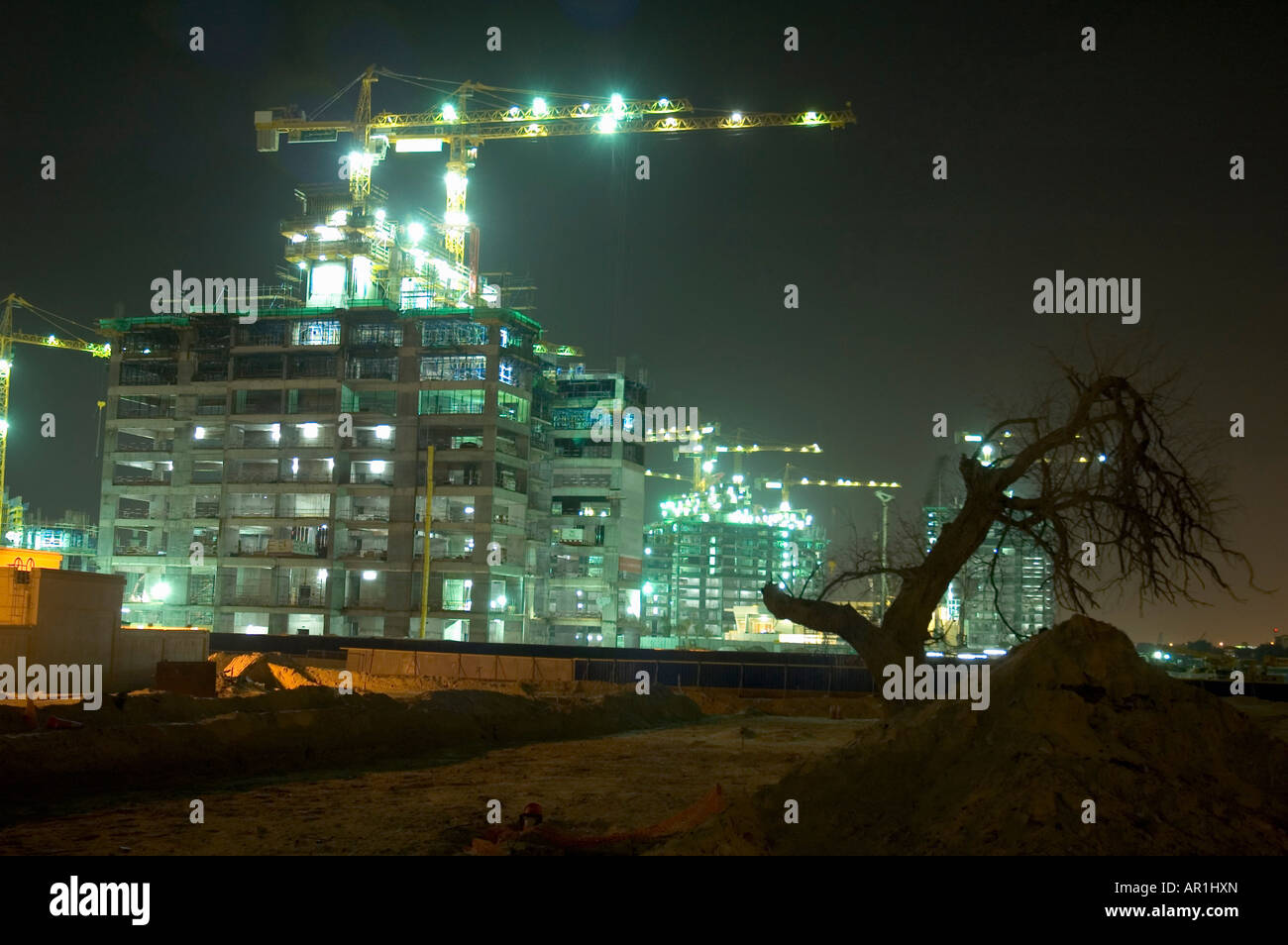 Building Construction in progress Stock Photo - Alamy