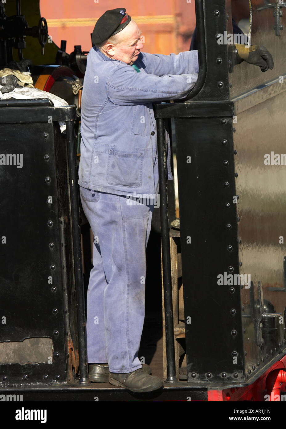 Steam locomotive engineer and fireman hi-res stock photography and images - Alamy