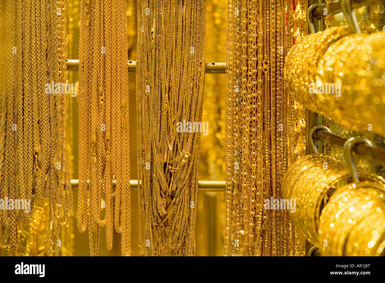 View of a gold jewelry seen from the store Stock Photo - Alamy