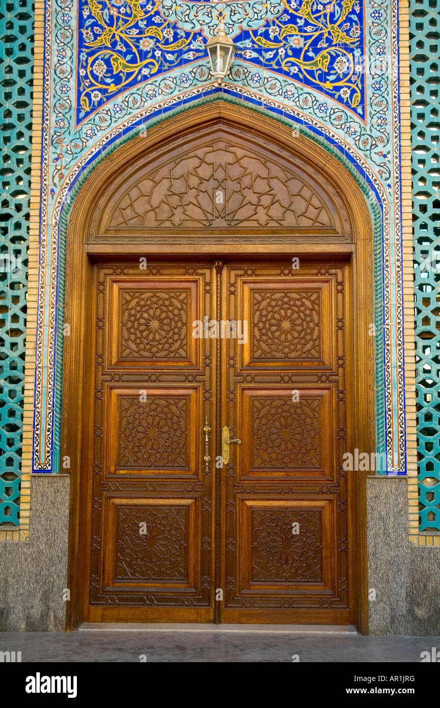 Main door of the mosque Stock Photo - Alamy