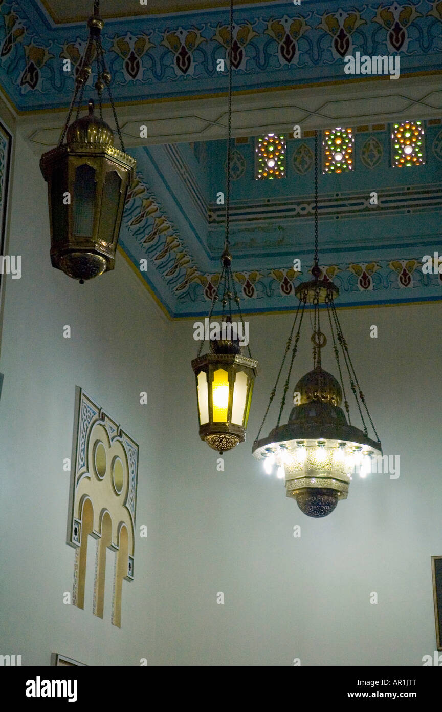 Artistic view of the ceiling inside the mosque Stock Photo - Alamy