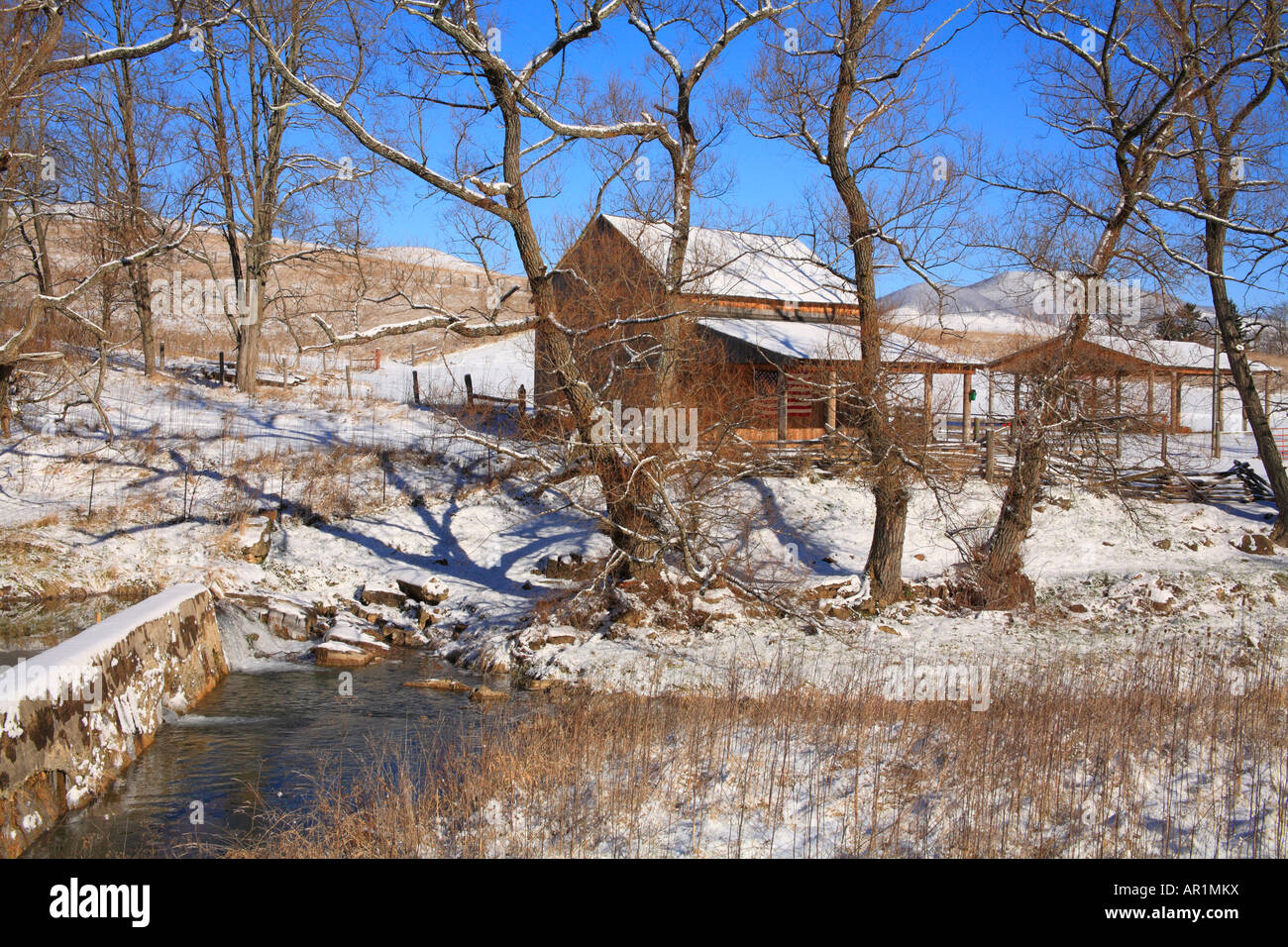 Cabin virginia hi-res stock photography and images - Alamy