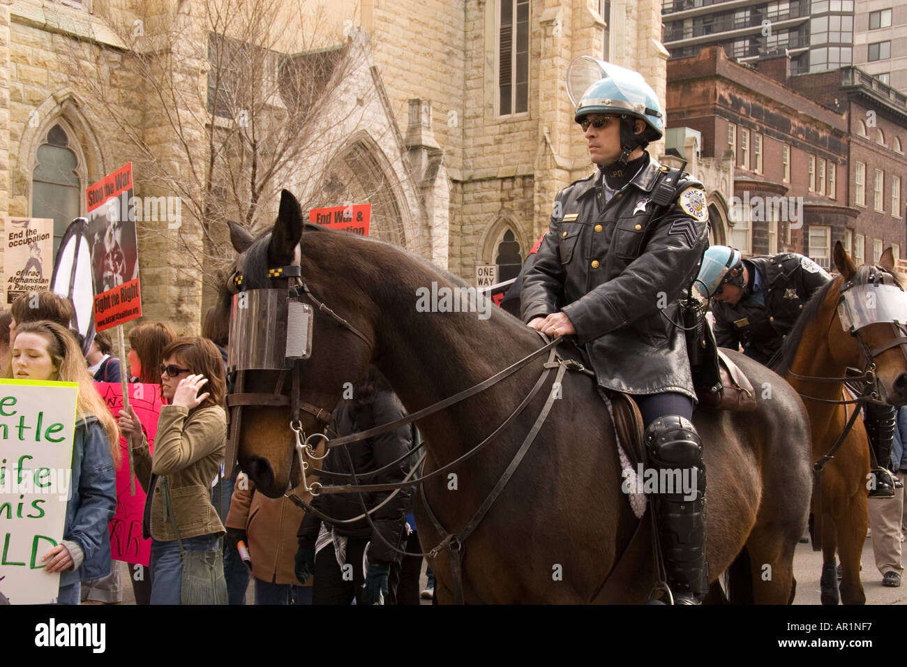 Mounted police officer in riot gear Antiwar protest Chicago Illinois ...