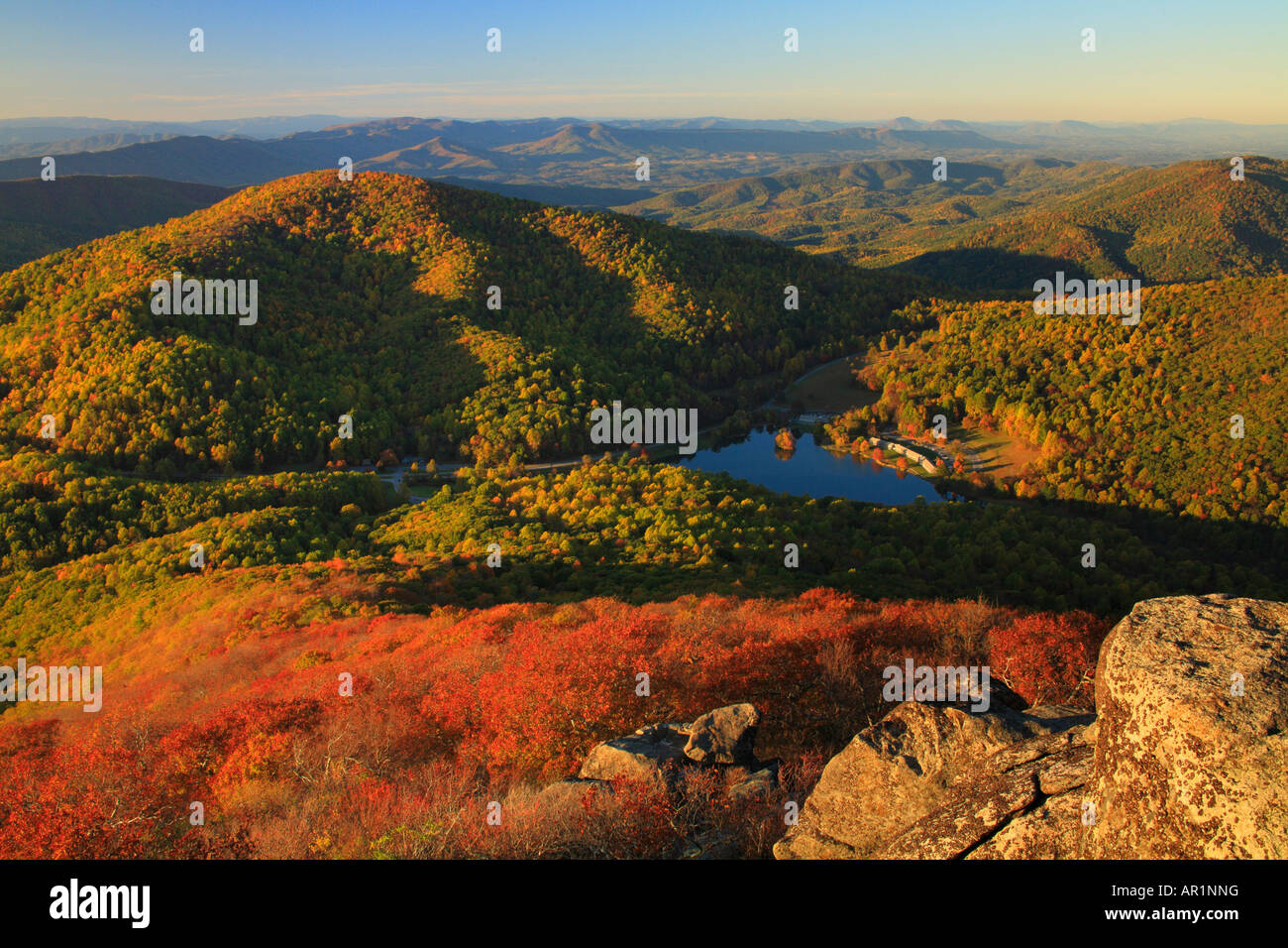 Sharp top mountain hi-res stock photography and images - Alamy