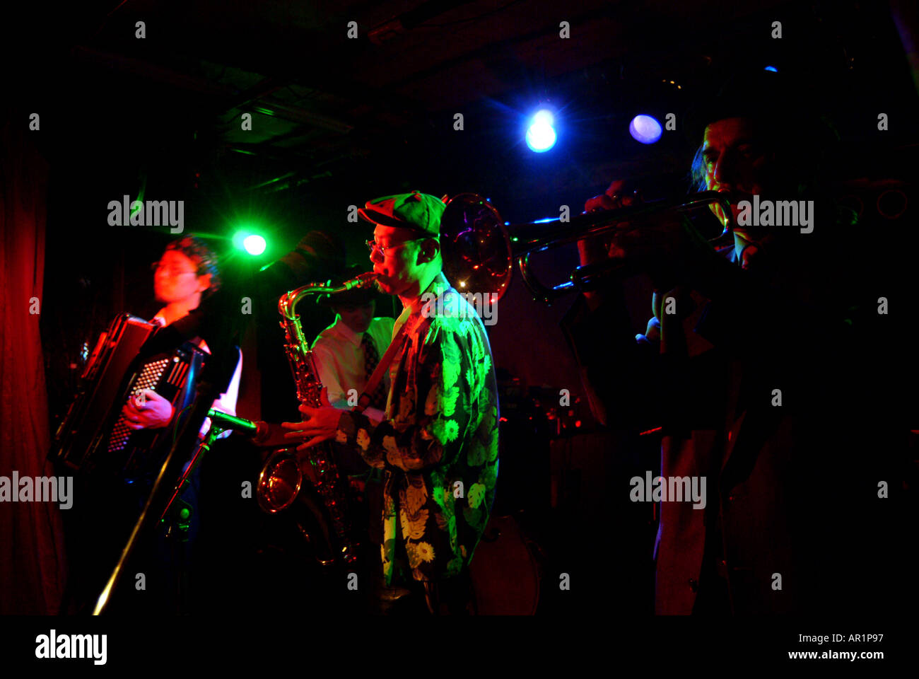 Bliki hi-res stock photography and images - Alamy
