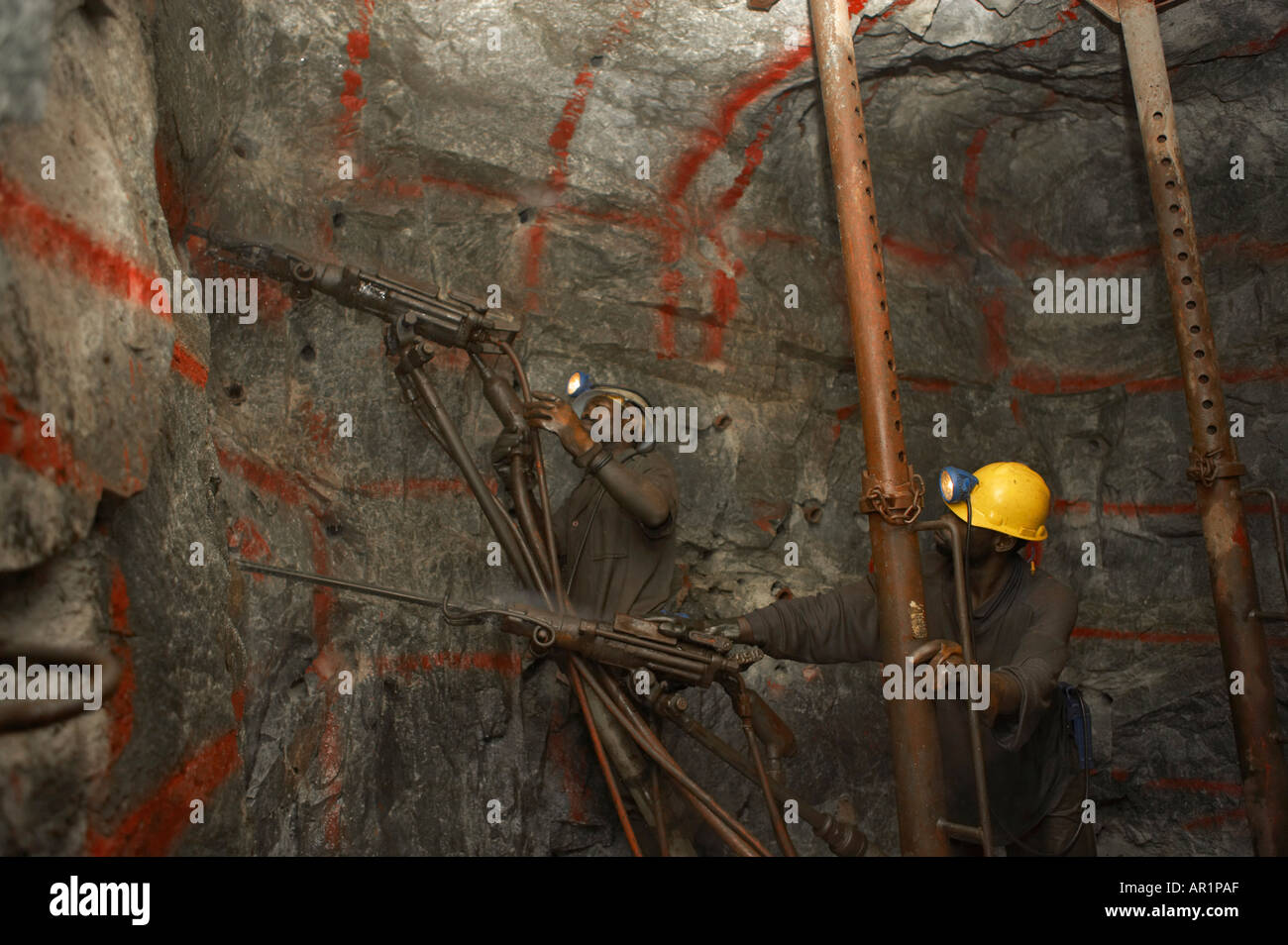 African mining underground hi-res stock photography and images - Alamy