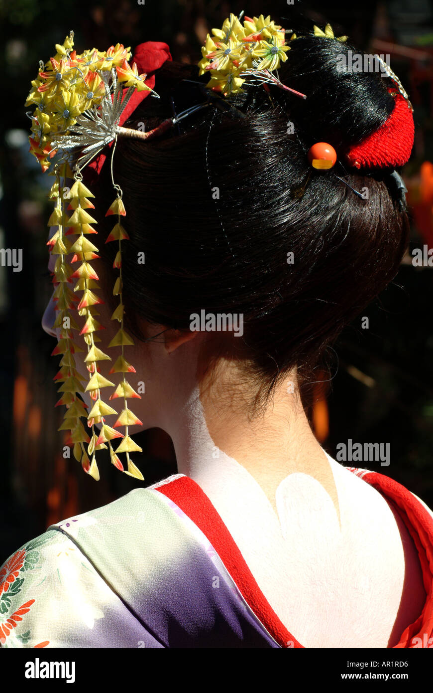 Geisha kyoto fan hi-res stock photography and images - Alamy