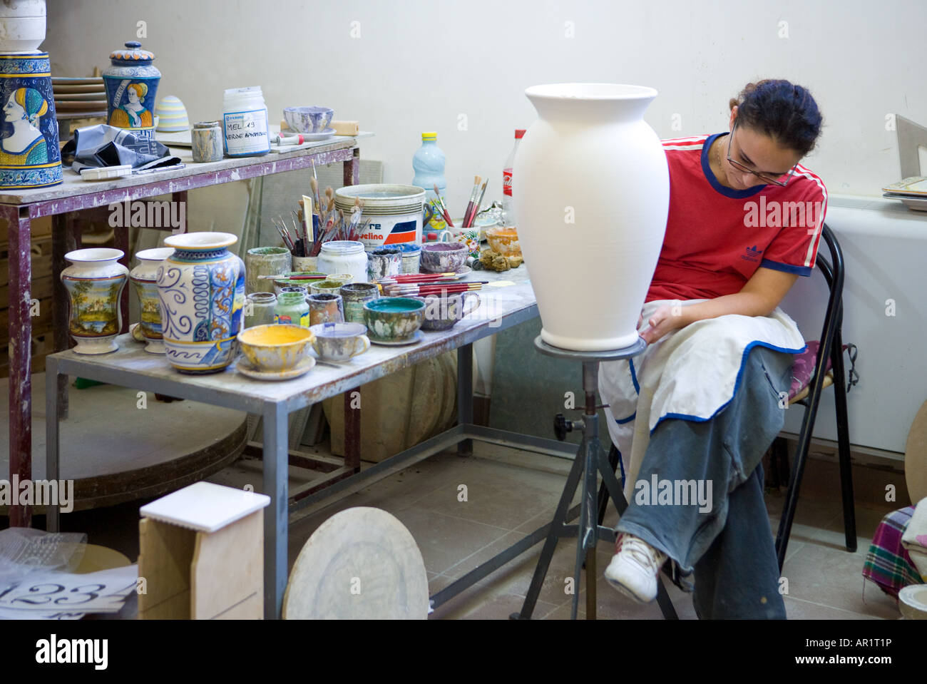 Castelli abruzzo hi-res stock photography and images - Alamy