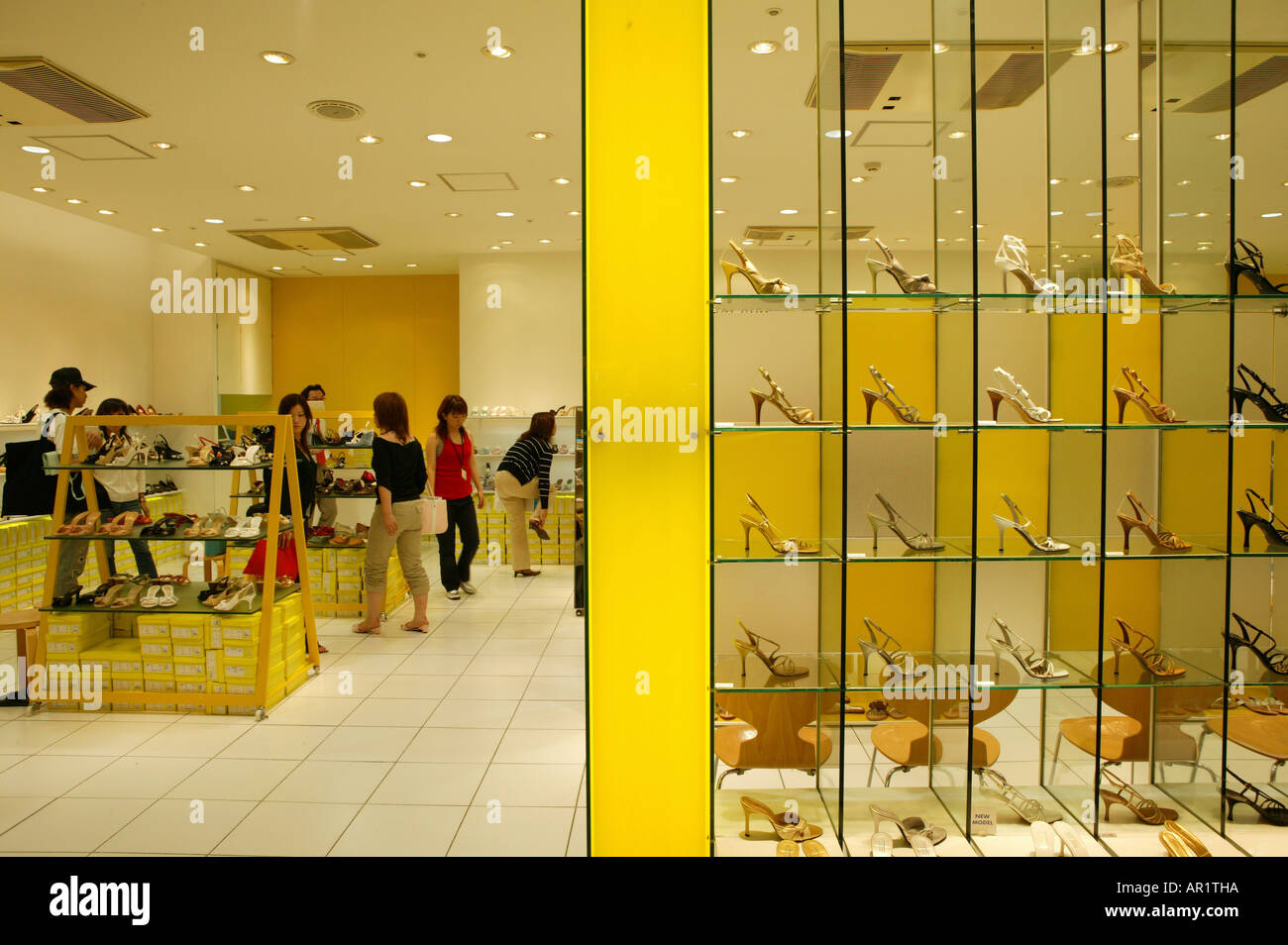 Shibuya 109 japan shibuya tokyo hi-res stock photography and images - Alamy