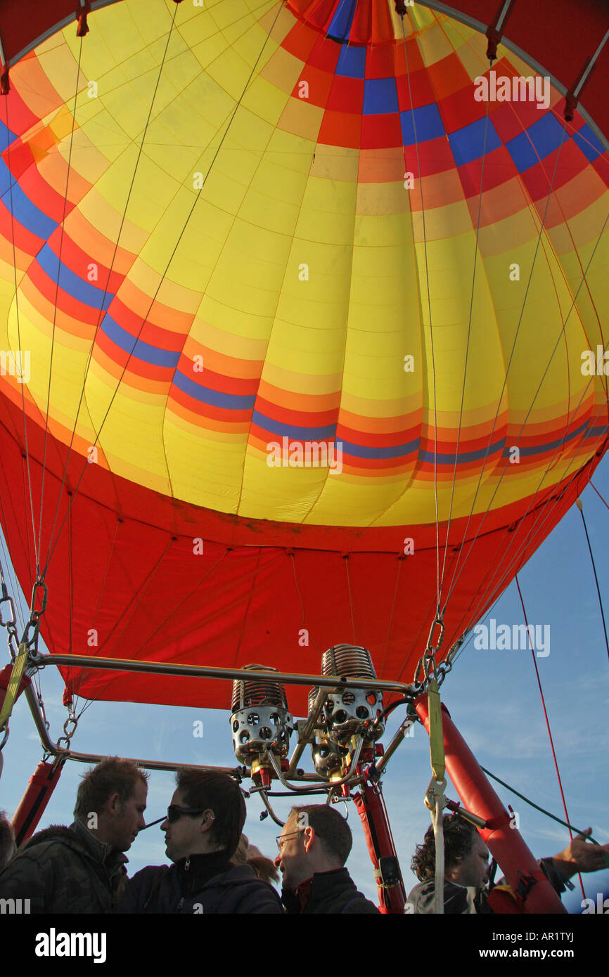 Passenger carrying balloon hi-res stock photography and images - Alamy