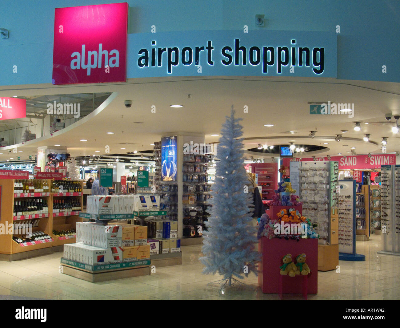 Duty Free Shop "Terminal Two" "Manchester Airport" England Stock Photo ...