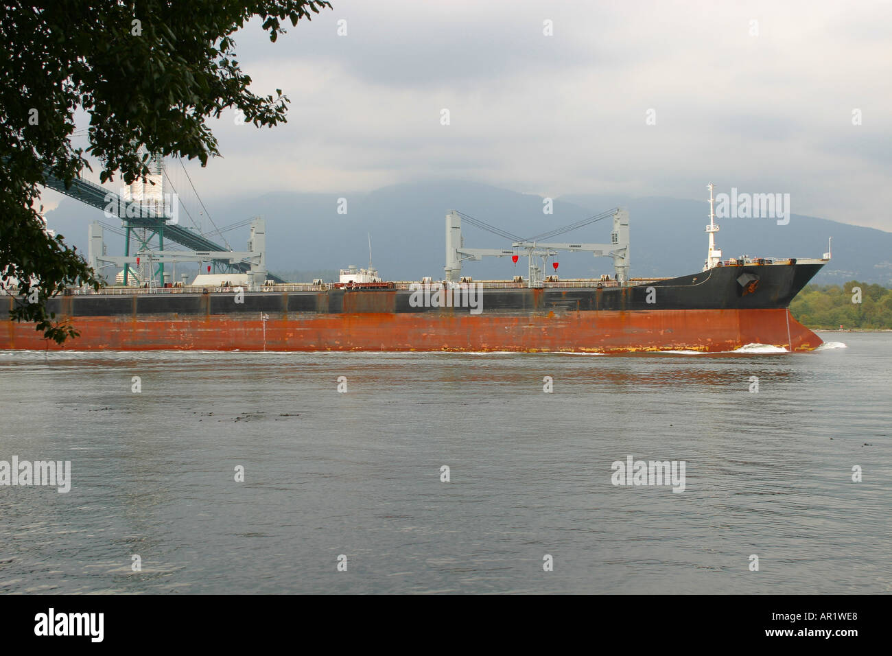 Ship stowage hi-res stock photography and images - Alamy