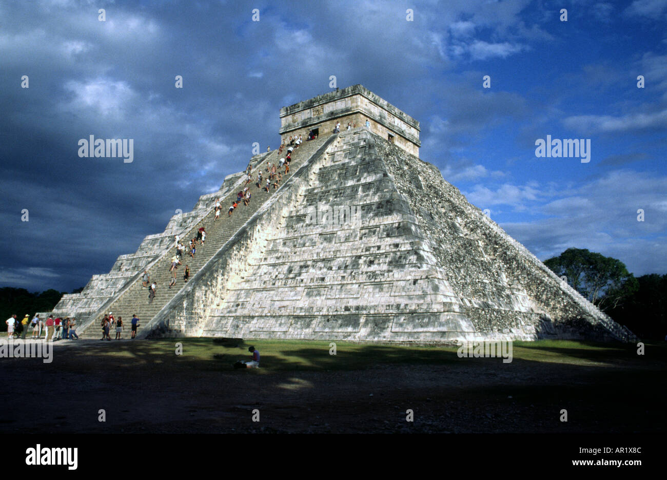 El Castillo Pyramid at Chichen Itza on the Yucatan Peninsula in Mexico ...