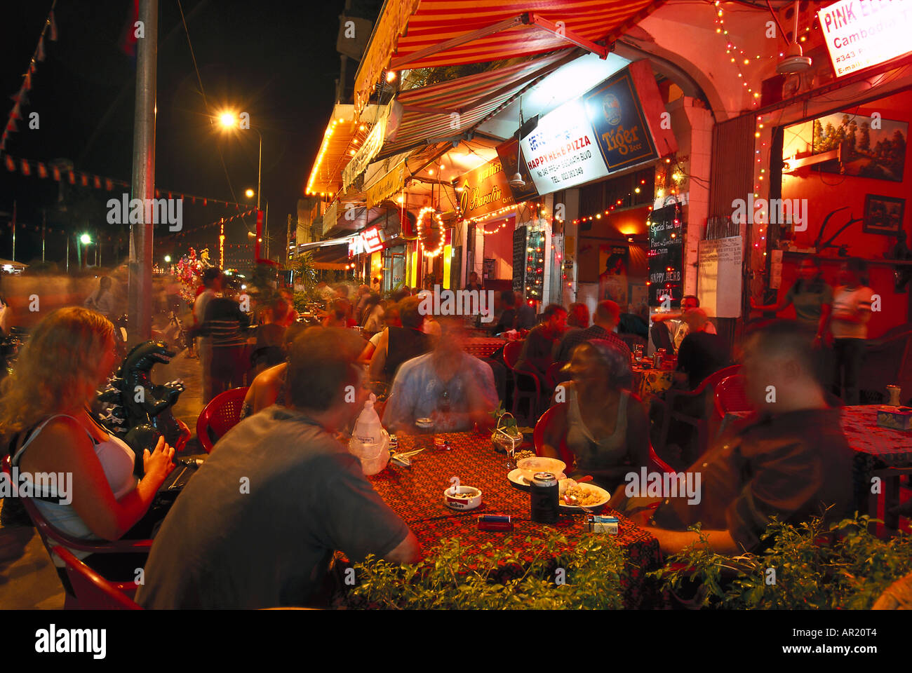 Phnom penh nightlife hi-res stock photography and images - Alamy