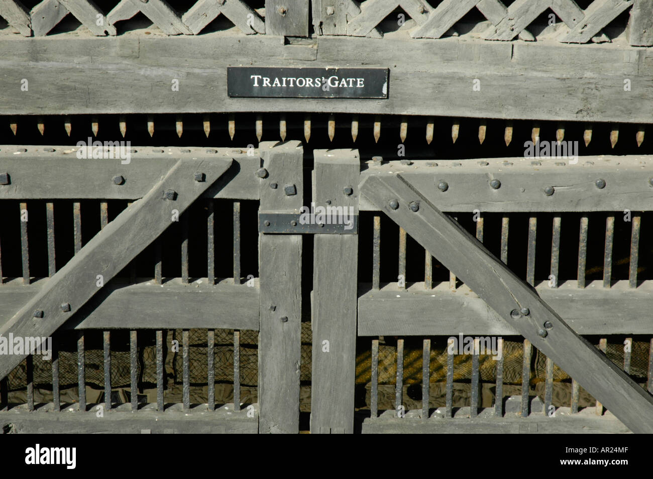 Traitor's Gate at the Tower of London England Stock Photo - Alamy