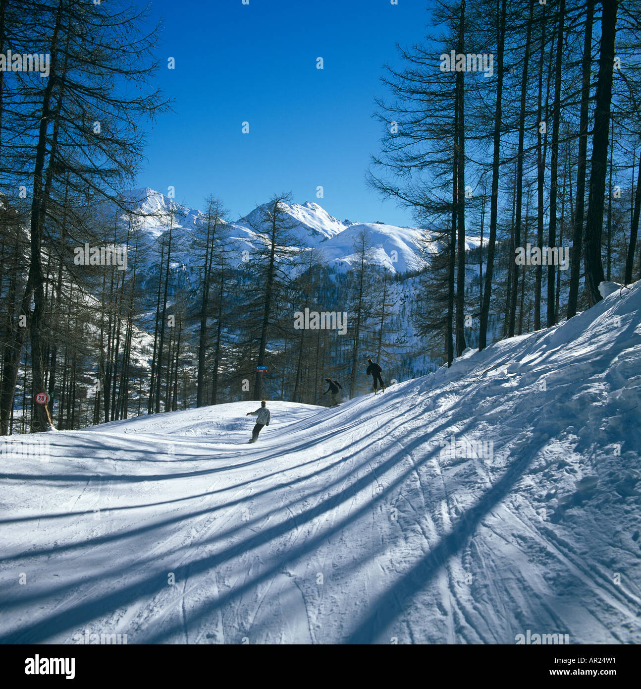 Altitude ski tours hi-res stock photography and images - Alamy