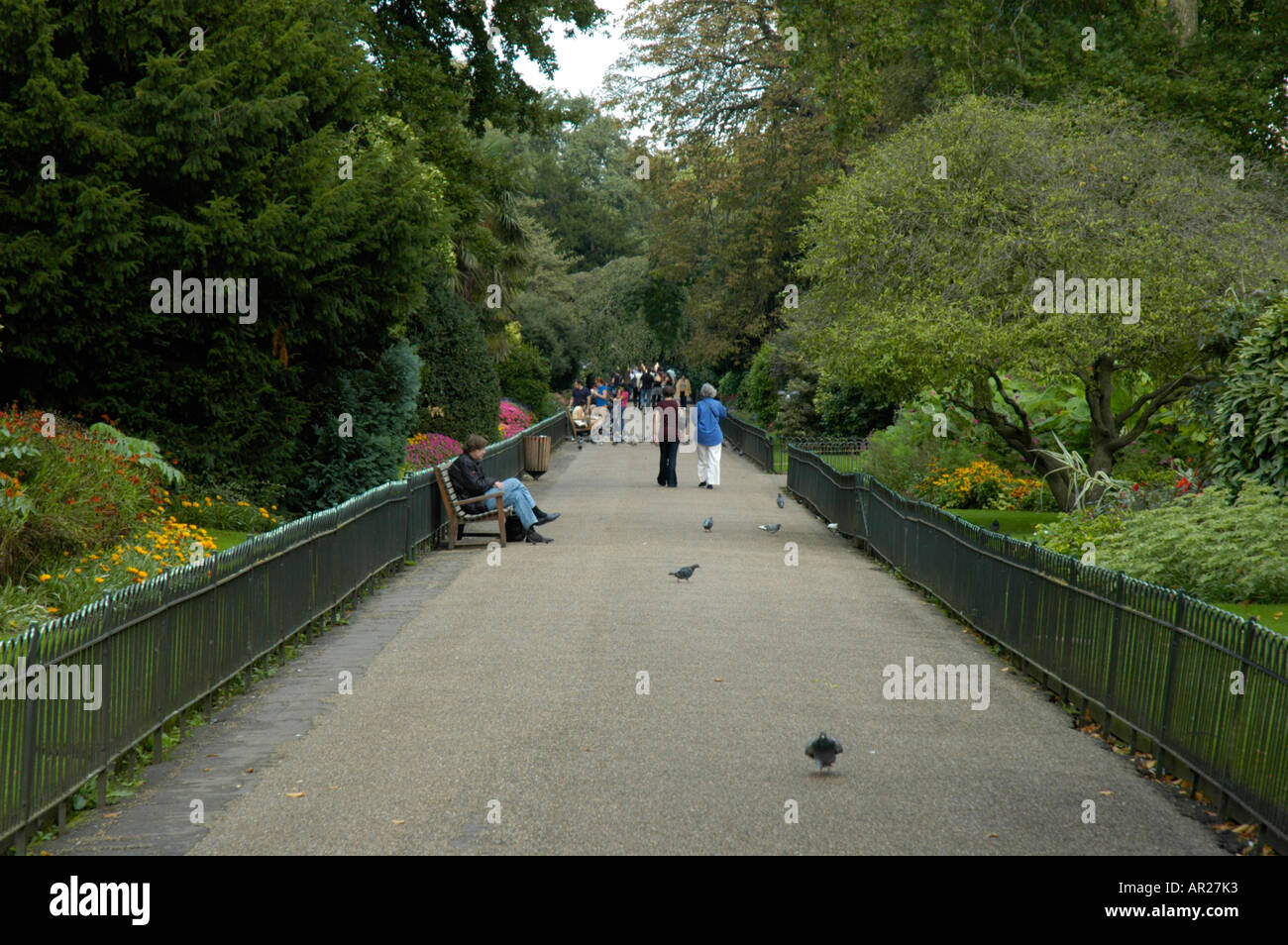 The Flower Walk in Hyde Park London UK Stock Photo - Alamy