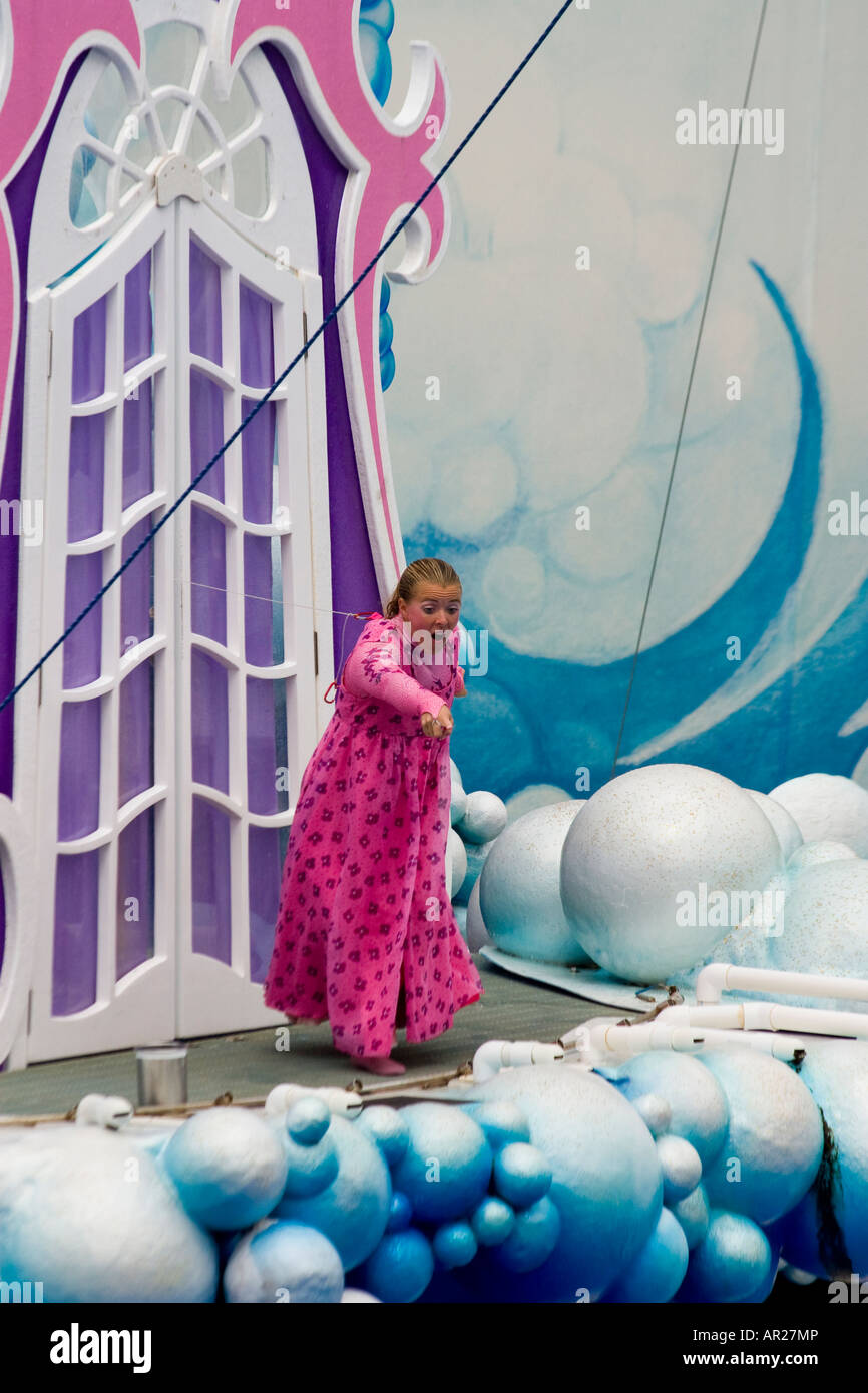 Seaworld Trainer Performer Acting in Costumed Show Stock Photo - Alamy
