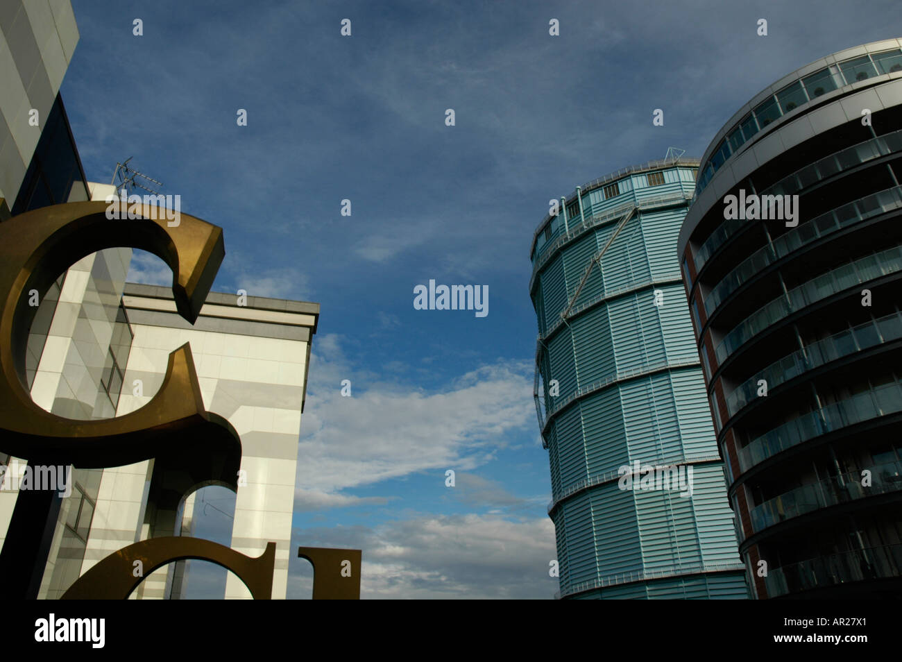 Qvc shopping hi-res stock photography and images - Alamy