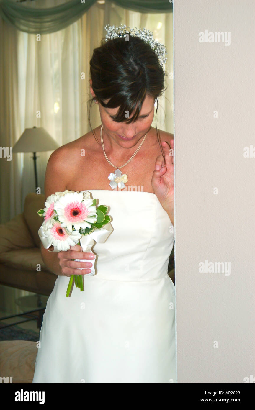 Bride waiting bridegroom hi-res stock photography and images - Alamy