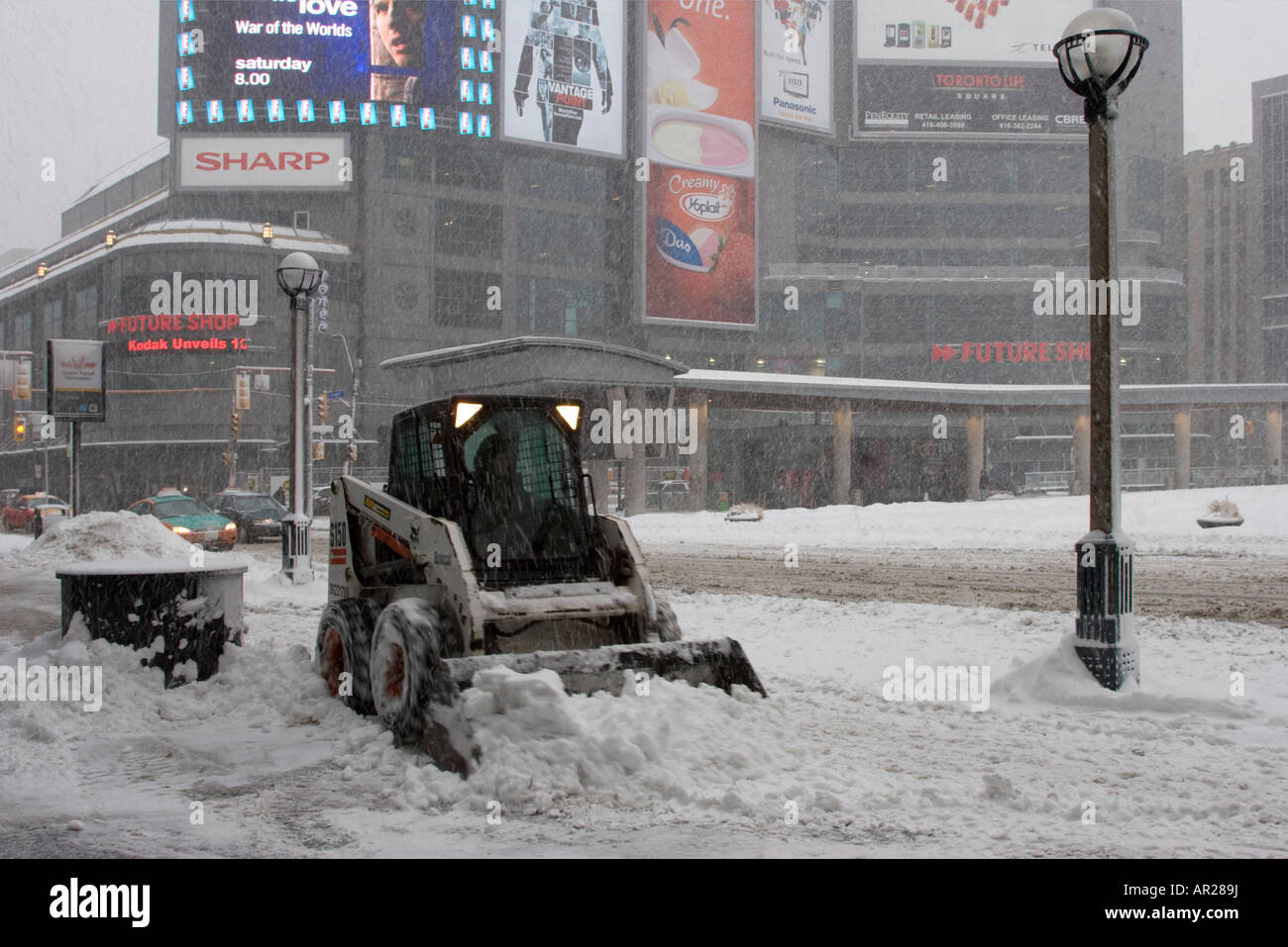 Snowstorm - Yonge Street - Downtown Toronto - Ontario - Canada Stock ...