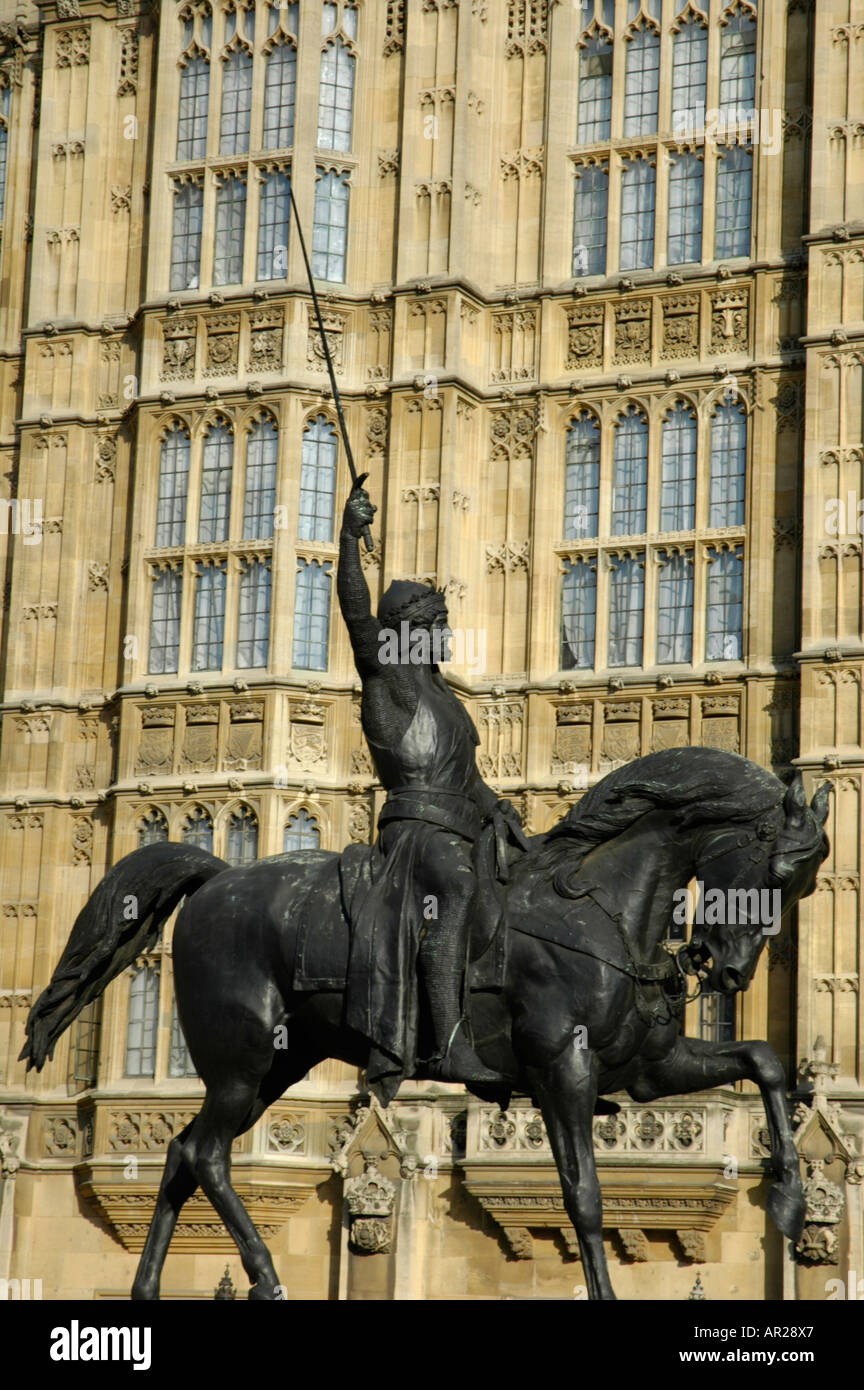 Statue of Richard the Lionheart on horseback outside the Houses of ...