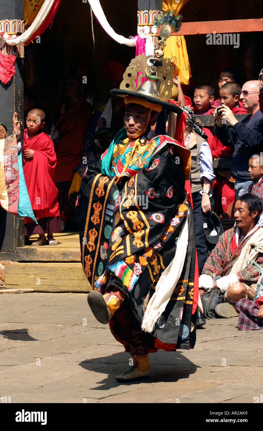 Bhutan Paro Festival Tsechu Dance of the Black Hats Shanag Stock Photo ...