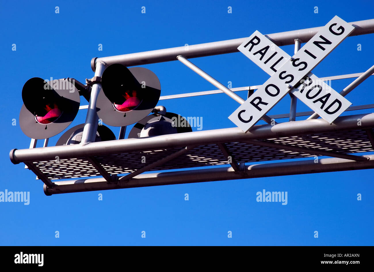 Overhead Railroad Crossing Signal Stock Photo - Alamy