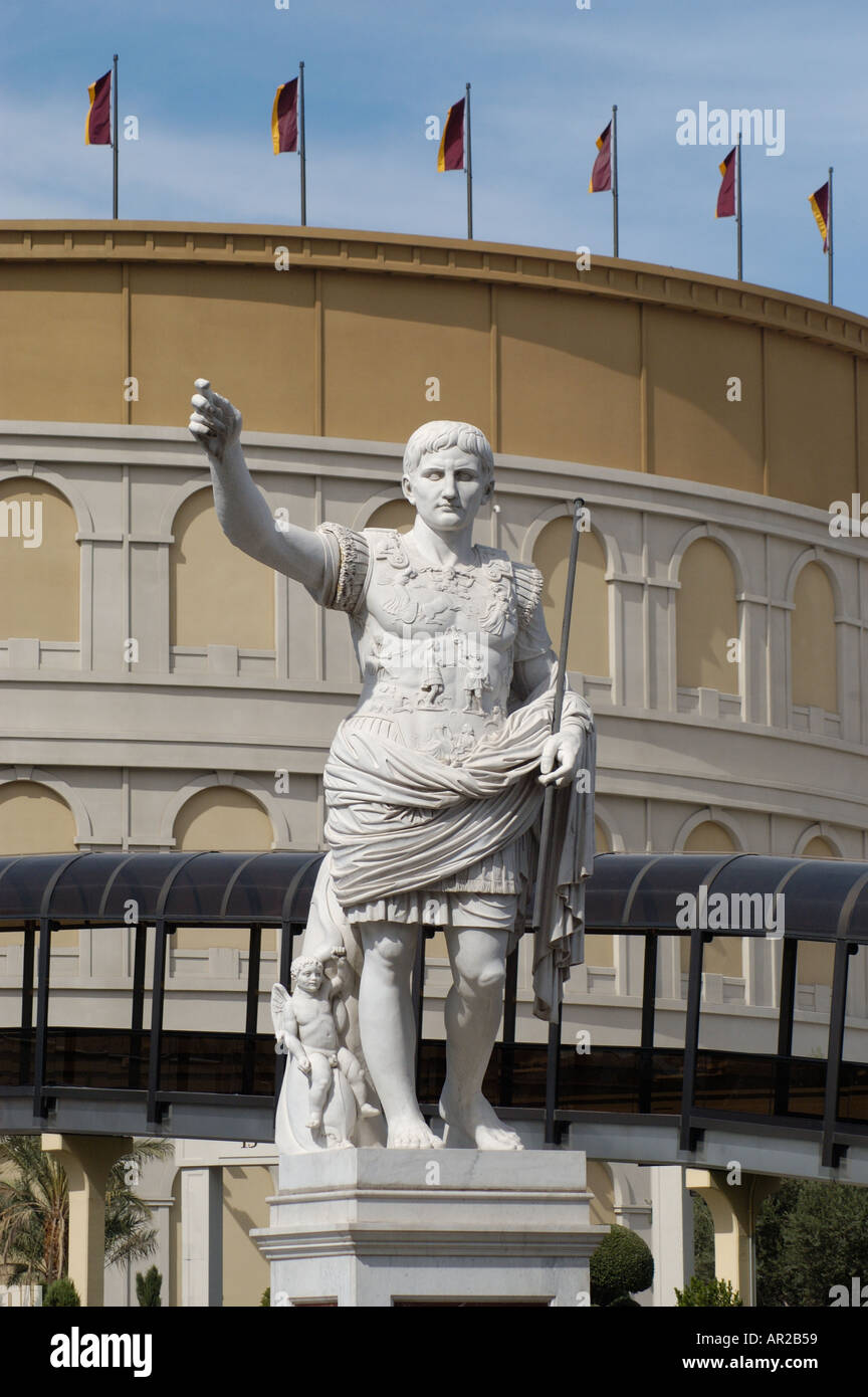 Caesars Palace Las Vegas Nevada Statue Stock Photo - Alamy