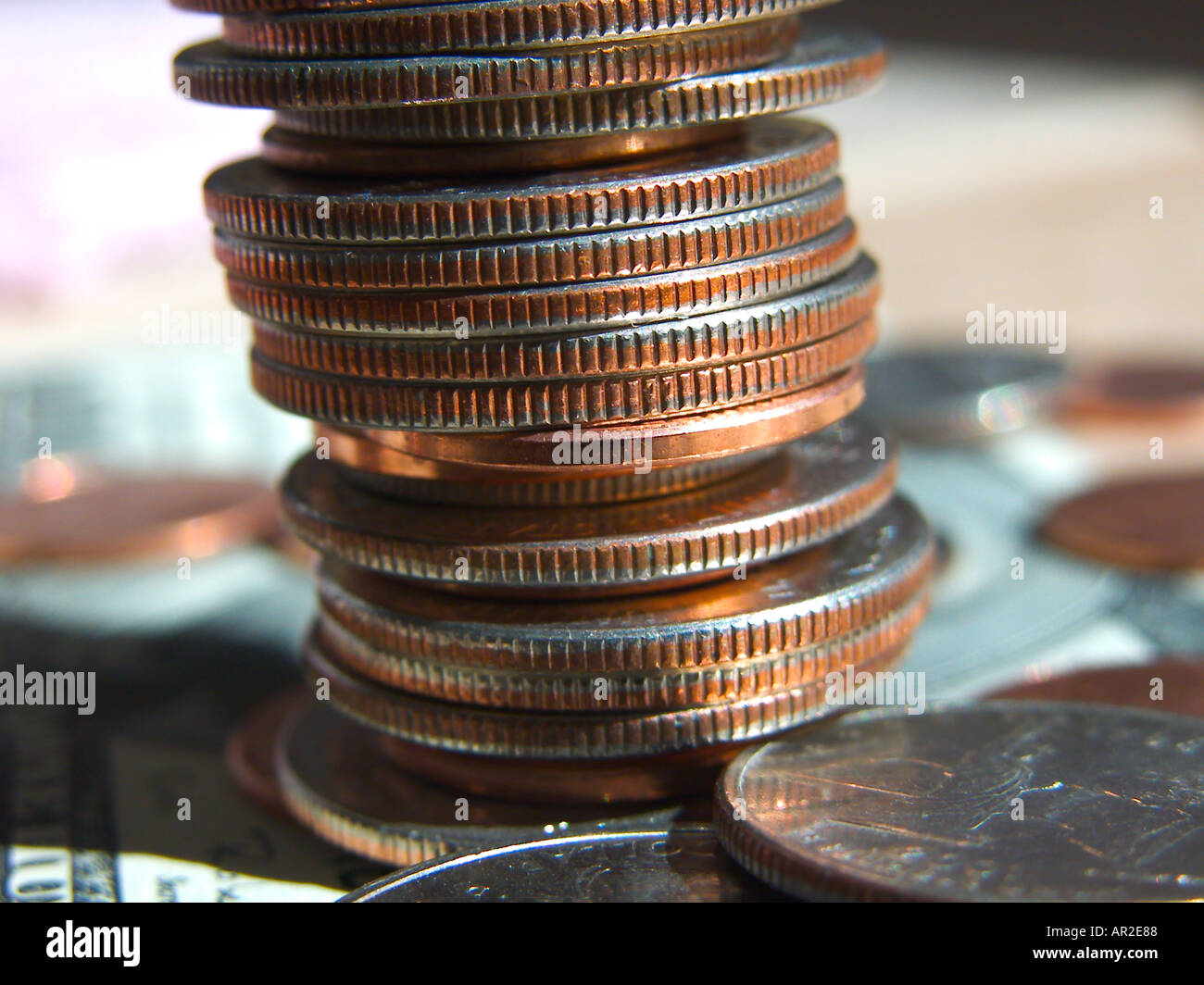 Pile us currency notes coins hi-res stock photography and images - Alamy