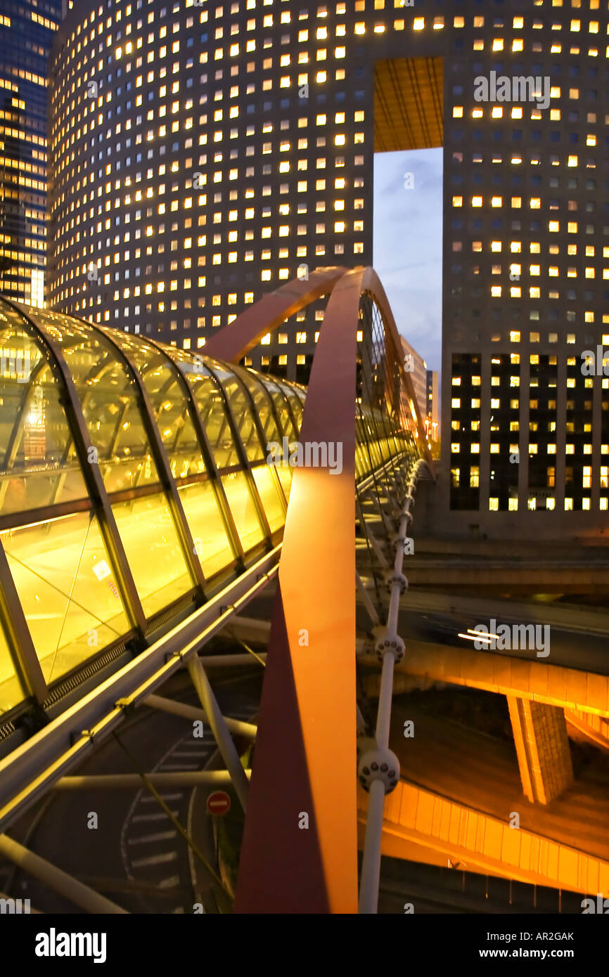 Commercial bridges in high rise building hi-res stock photography and ...