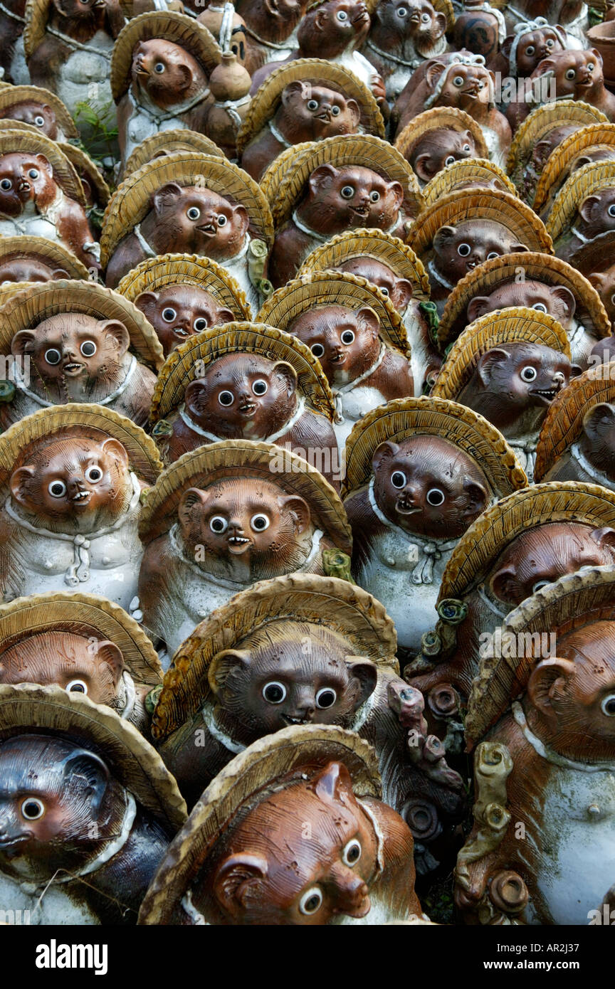 Tanuki folklore hi-res stock photography and images - Alamy