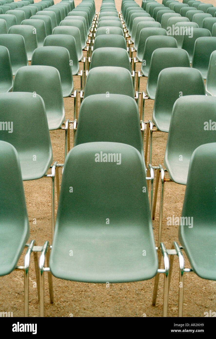 Rows of empty chairs Stock Photo - Alamy