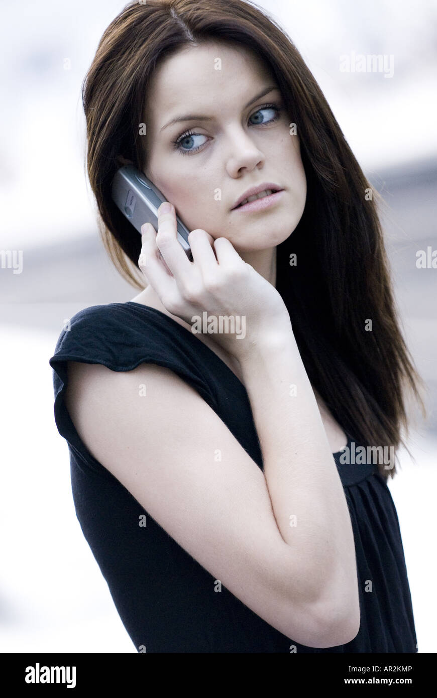 young woman calling with cellular Stock Photo - Alamy