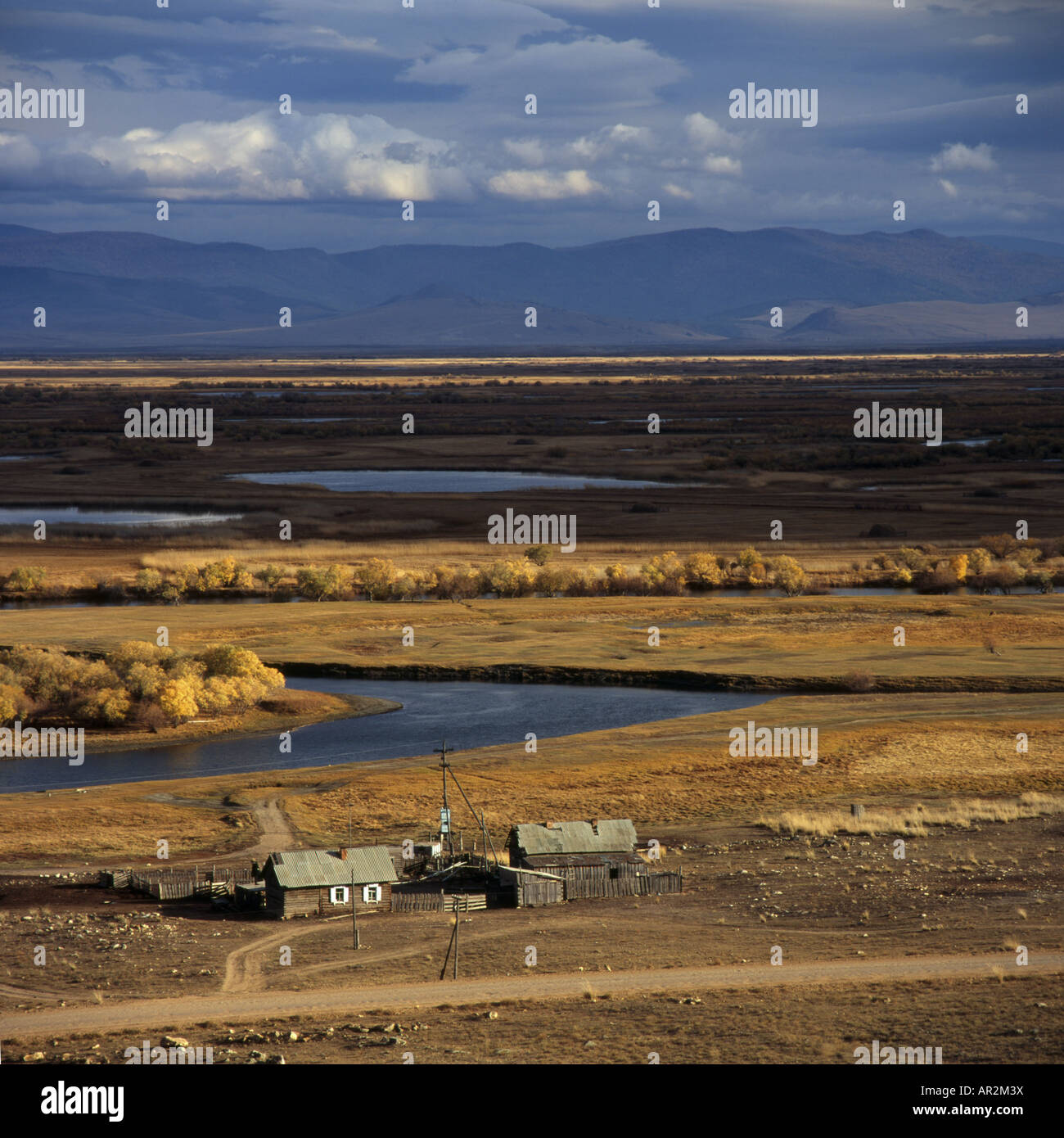 Russian farming house hi-res stock photography and images - Alamy