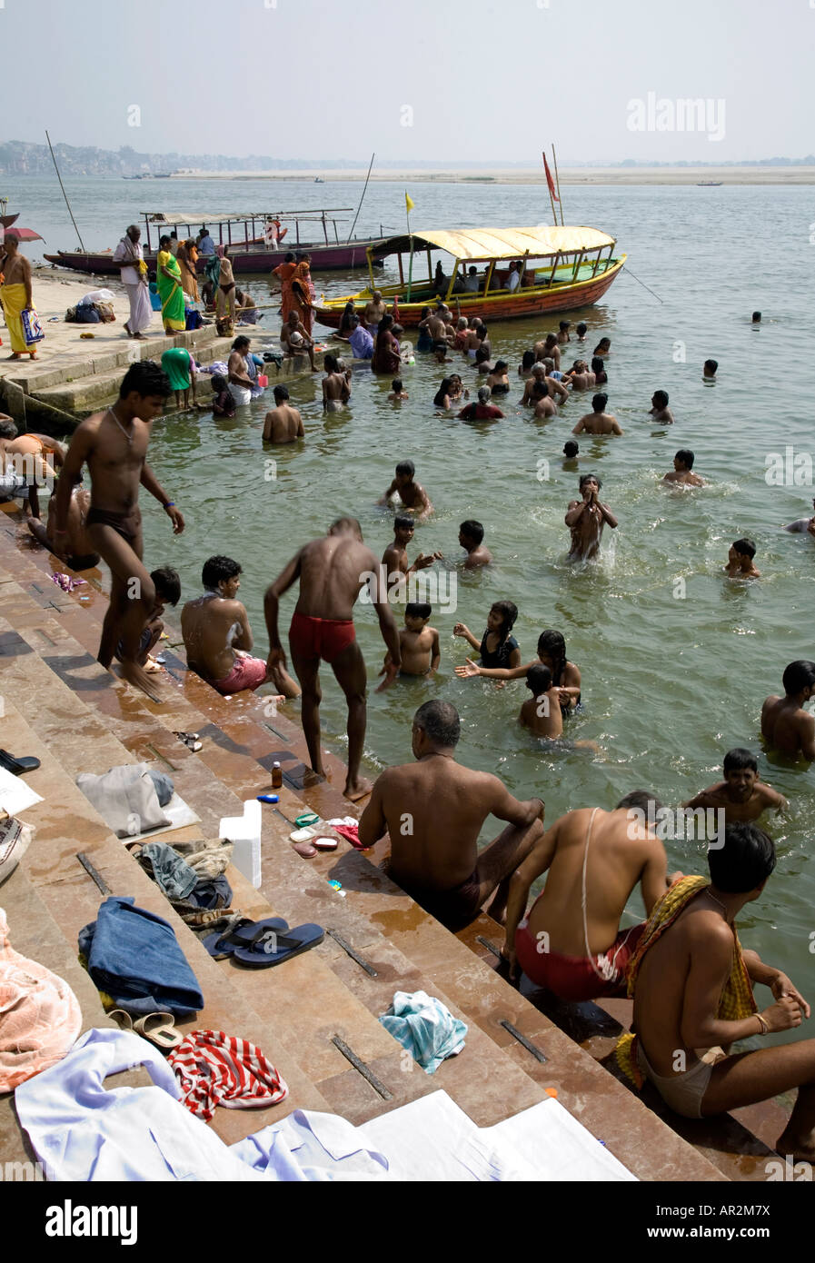 Ritual morning bath. Kedar Ghat. Ganges river. Varanasi. India Stock ...