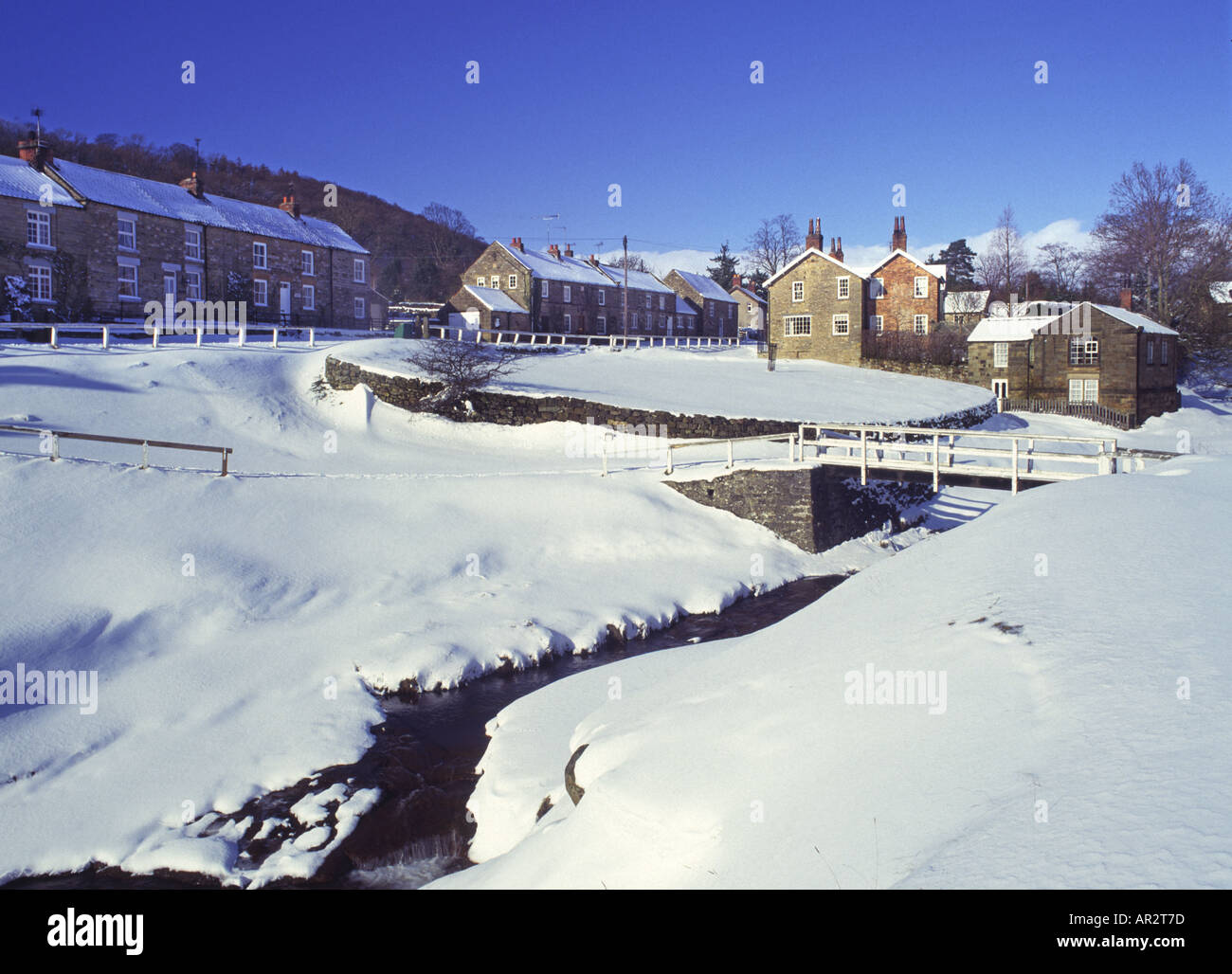Winter snow Hutton le Hole village North Yorkshire Moors England Stock ...