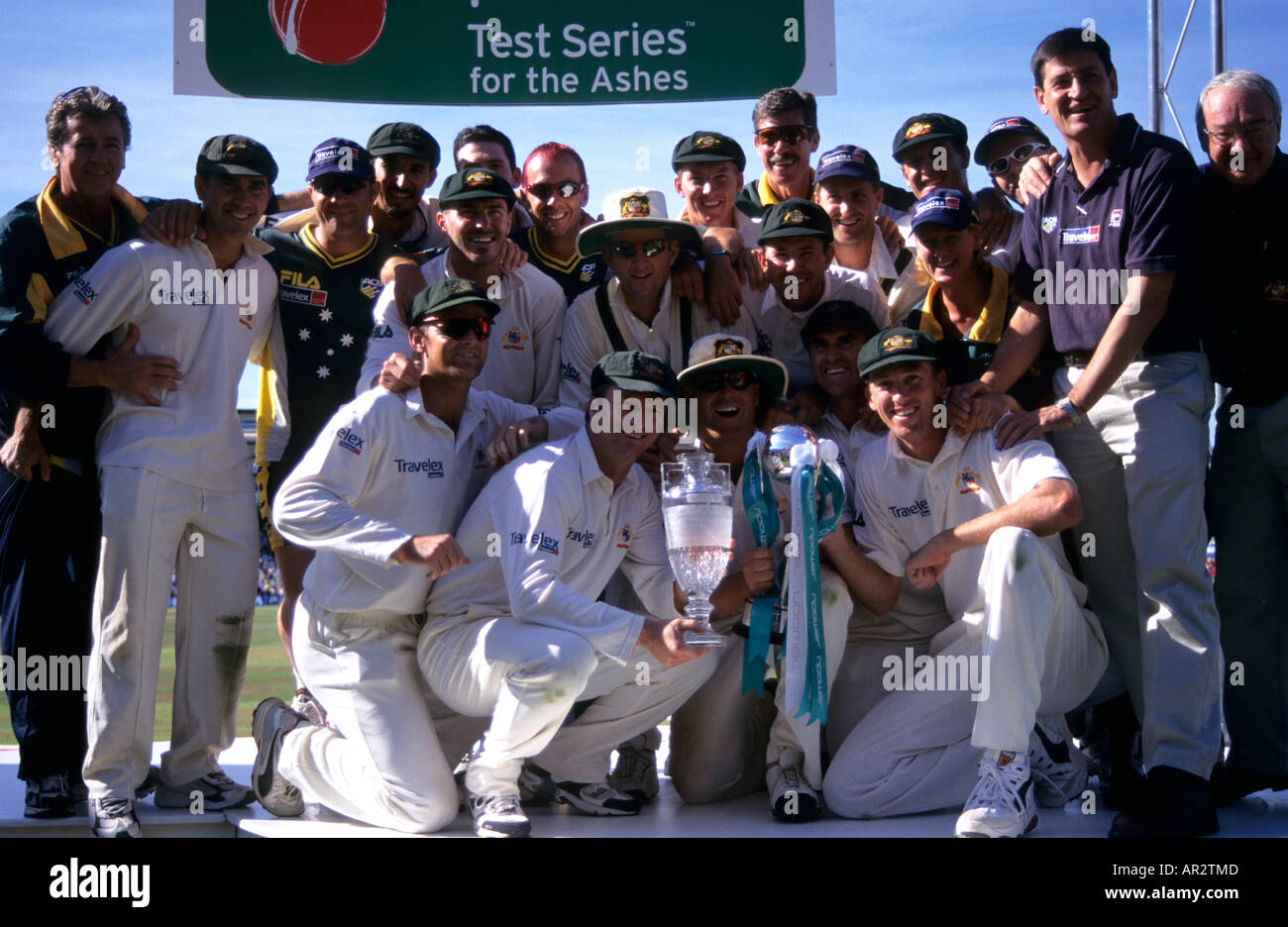 Australian cricket team hi-res stock photography and images - Alamy