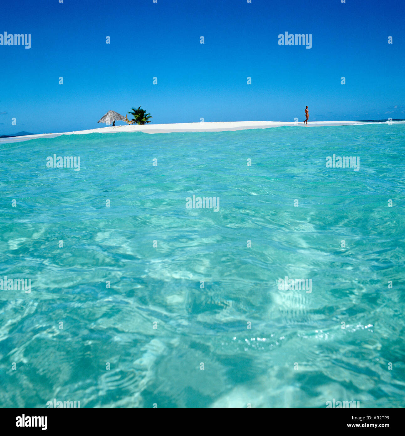 Glassy Ocean Crystal Clear Water High Resolution Stock Photography and ...
