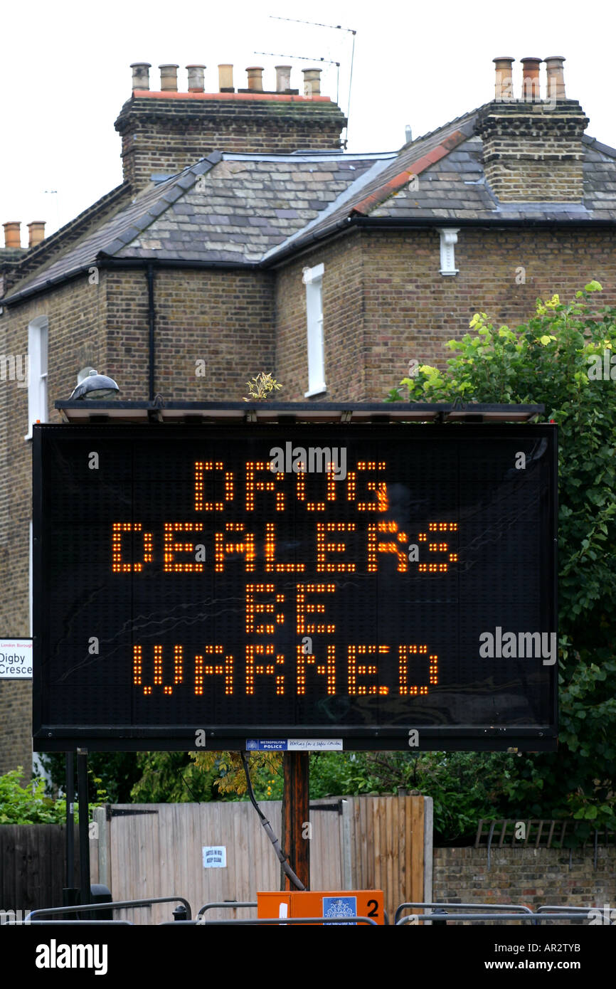 Dot matrix sign hi-res stock photography and images - Alamy